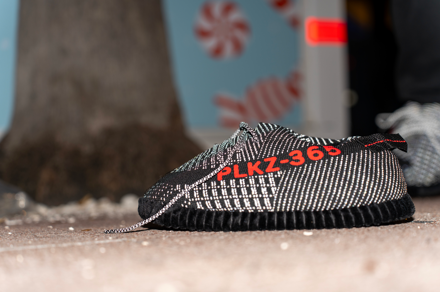 Plush Kickz Official